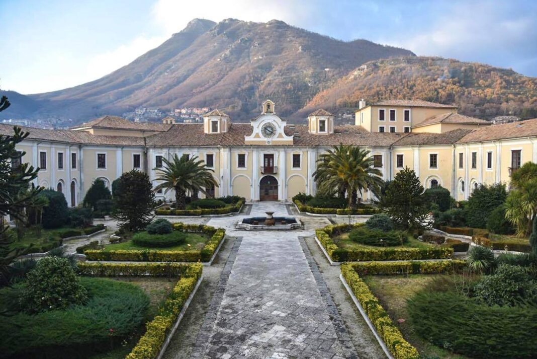 A Mercogliano apertura straordinaria del Palazzo Abbaziale del Loreto ...